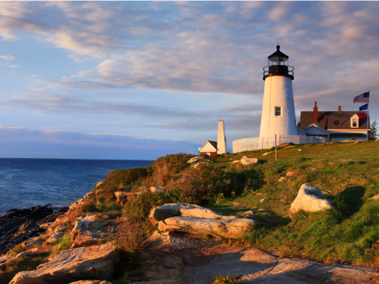 Here Are the Top 5 Things to Do in Downtown Bath, Maine - Grey Havens